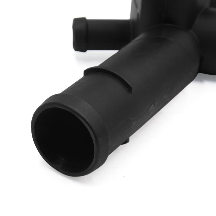 独特の素材 uxcell 新品 サーモスタット ハウジング クーラント フランジ 06A121133D 1999-2006 VW ゴルフ ...