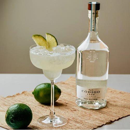 コディゴ 1530 ブランコ プレミアム テキーラ 40度 無添加 ブルーアガベ100％ ロック ( 750ml )/ 1530(CODIGO 1530) : 爽快ドリンク専門店 - 通販 ...
