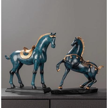 装飾品 置物 卓上 玄関 リビング 書屋 動物像 うま 乗馬 馬 競馬 風水 樹脂製 レジン 現代彫刻 工芸品 オブジェ 新築祝 転居 誕生日プレゼント インテリア雑貨 ...