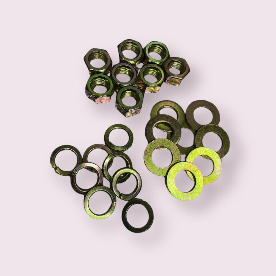 MITSUBISHI TRITON(LC2T)専用 三菱トライトン 1インチブロック（リフトアップ用） : triton-lu1b : SPD Creation - 通販 - Yahoo!ショッピング