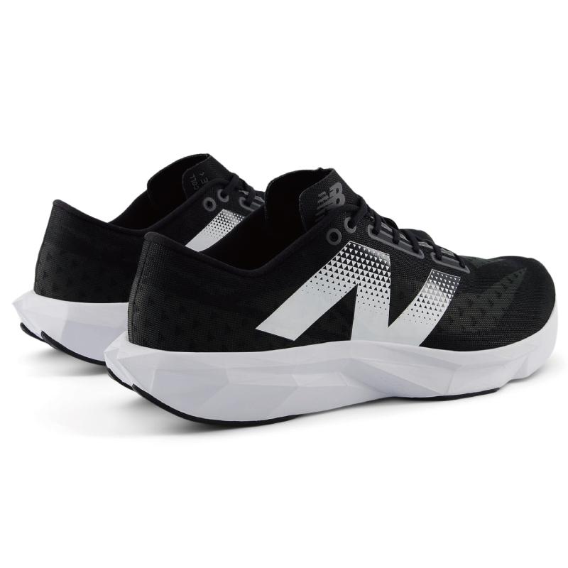New Balance NewBalance/ニューバランス フューエルセル パルス v1（MFCNPCB D） : SportsBOX Yahoo!店 - 通販 - Yahoo!ショッピング