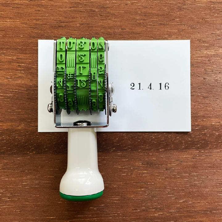 サンビー テクノタッチ 回転印 欧文4号日付 TKA-D04 : スタンプマルシェ - 通販 - Yahoo!ショッピング