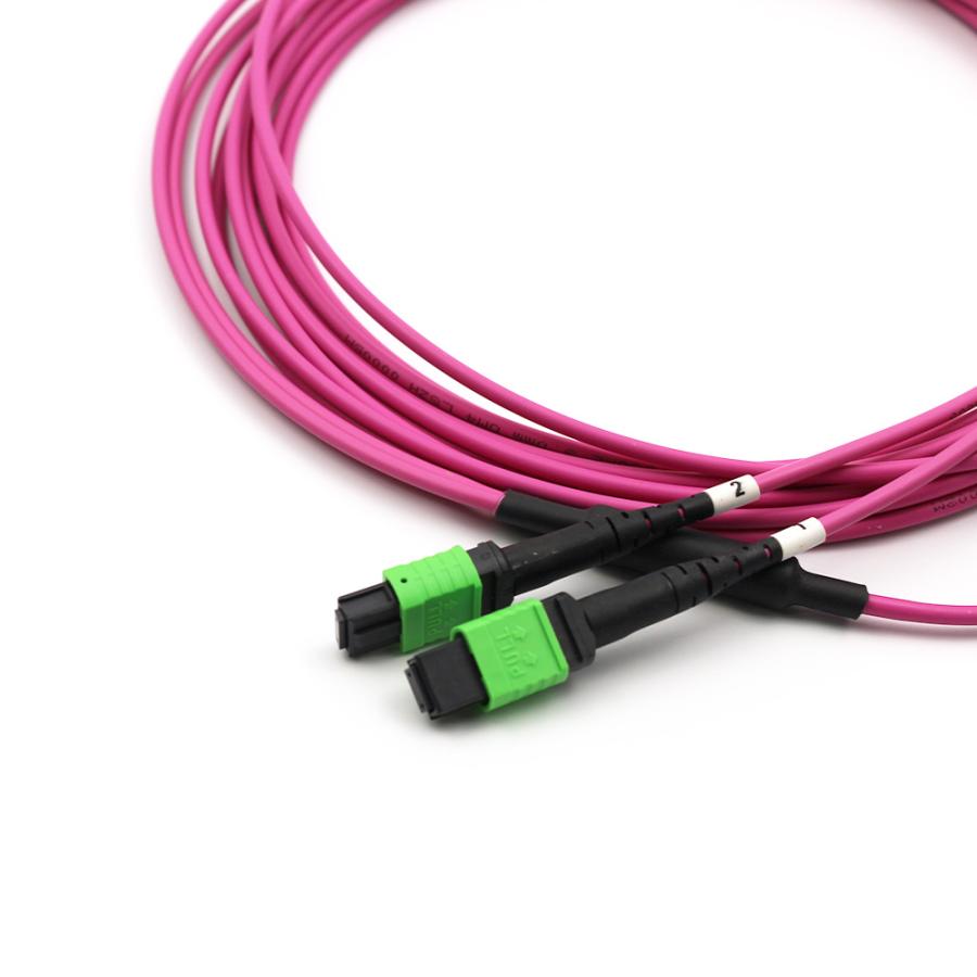 Fibermall製 光ファイバー パッチコード OM4 マルチモード 3m 両端MPO MPO-MPO APC 12芯 Cisco互換 タイプB LSZH 光ケーブル 3年保証 ファイバー ...