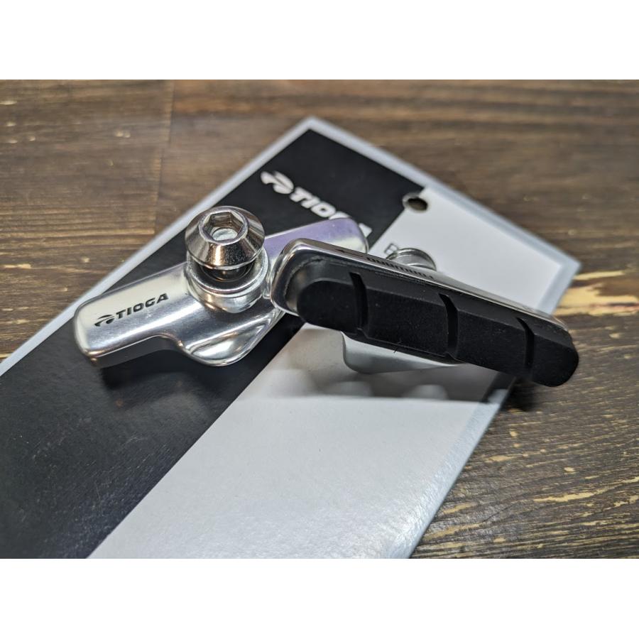 処分 TIOGA タイオガ 460C-2 Pro カーボンリム用ブレーキ カンパ カートリッジタイプ 1ホイール分 銀色 21301 ゆう ...