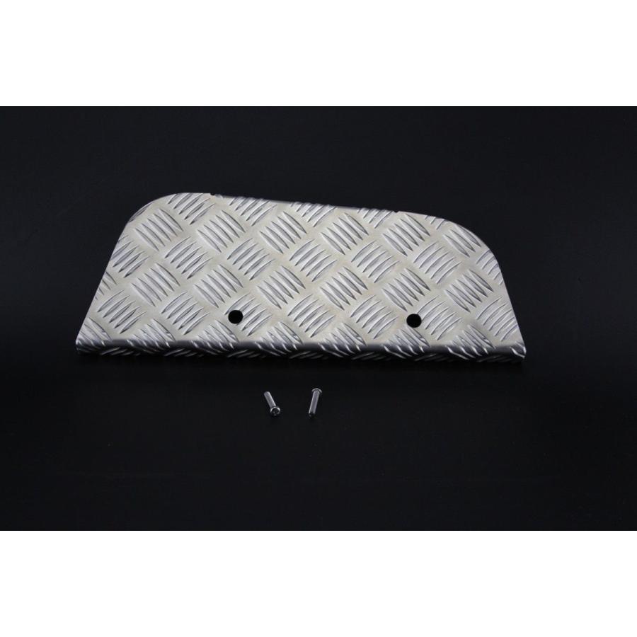 UD クオン アルミステップ （運転席側のみ） : ステンレスアートG-1 - 通販 - Yahoo!ショッピング