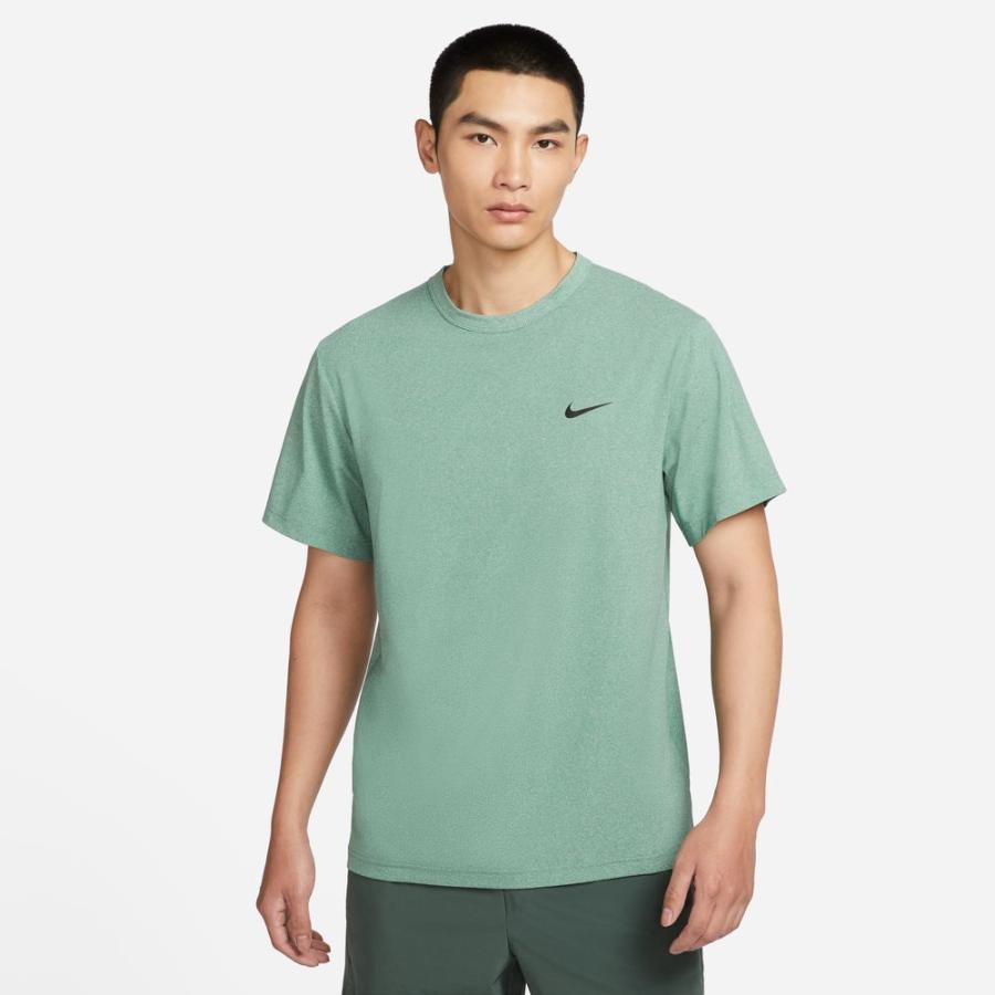 NIKE（ナイキ） ユニバーサル コア S/S トップ メンズスポーツウェア 半袖機能Tシャツ メンズ DV9840-361 : メガスポーツ ...
