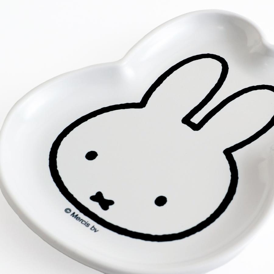 30％OFF ミッフィー ダイカットステーショナリートレイ(ミッフィー/miffy) BM-280 グリーンフラッシュ インテリア 小物入れ 鍵置き : サンフェロー - 通販 - Yahoo ...