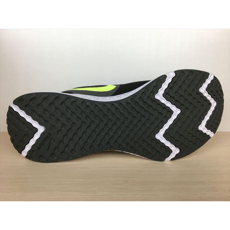 NIKE（ナイキ） REVOLUTION 5（レボリューション5） スニーカー 靴