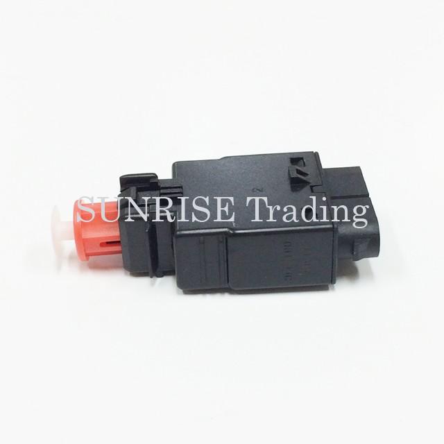 BMW BMW E36/E34/E30 ストップランプ スイッチ 4PIN 純正 : サンライズトレーディング - 通販 - Yahoo!ショッピング