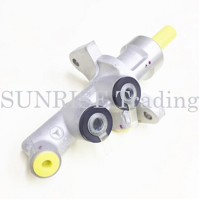 メルセデスベンツ W124 ブレーキマスターシリンダー Assy 純正 : サンライズトレーディング - 通販 - Yahoo!ショッピング