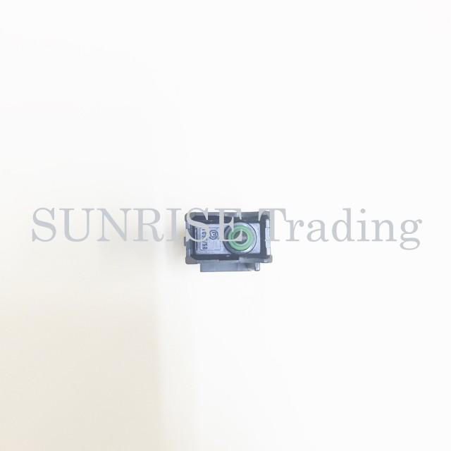 メルセデスベンツ W203 トランクリッド マイクロスイッチ 純正 : サンライズトレーディング - 通販 - Yahoo!ショッピング