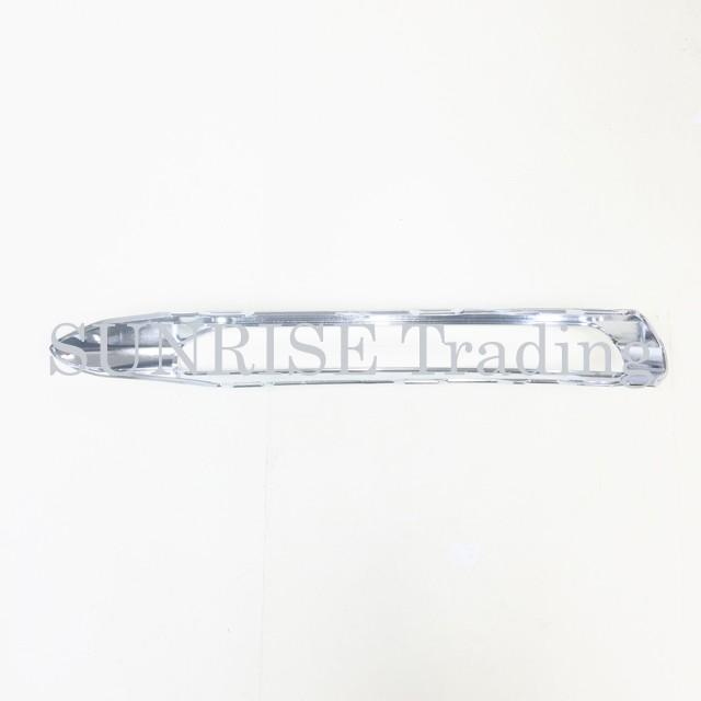 メルセデスベンツ X204 オーナメンタル モールディング 右側 純正 : サンライズトレーディング - 通販 - Yahoo!ショッピング