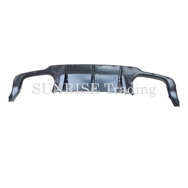 メルセデスベンツ W204 C63 AMG Rバンパーディフューザー 純正 : サンライズトレーディング - 通販 - Yahoo!ショッピング