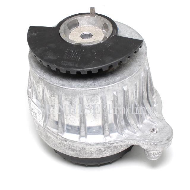 メルセデスベンツ W205 エンジンマウント 右側 純正 : mb-a2052407700 : サンライズトレーディング - 通販 ...