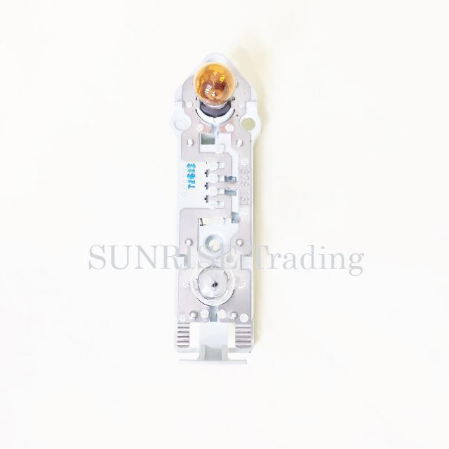 Mercedes-Benz メルセデスベンツ W211 テールランプバルブホルダー 純正 : サンライズトレーディング - 通販 ...