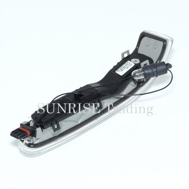 メルセデスベンツ W220 ドアミラーウィンカー 右側 純正 :MB-A2208200621:サンライズトレーディング - 通販 ...