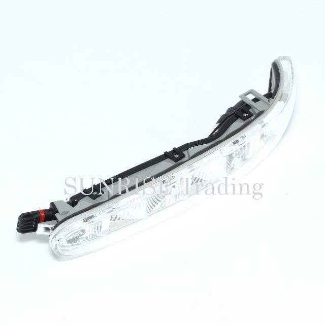 メルセデスベンツ W220 ドアミラーウィンカー 右側 純正 : サンライズトレーディング - 通販 - Yahoo!ショッピング