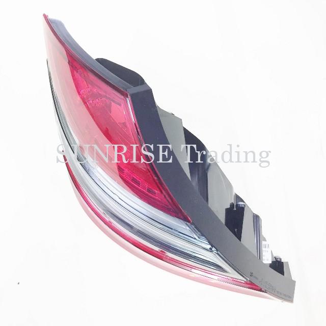 メルセデスベンツ W221 前期 テールランプ 左側 純正 : サンライズトレーディング - 通販 - Yahoo!ショッピング