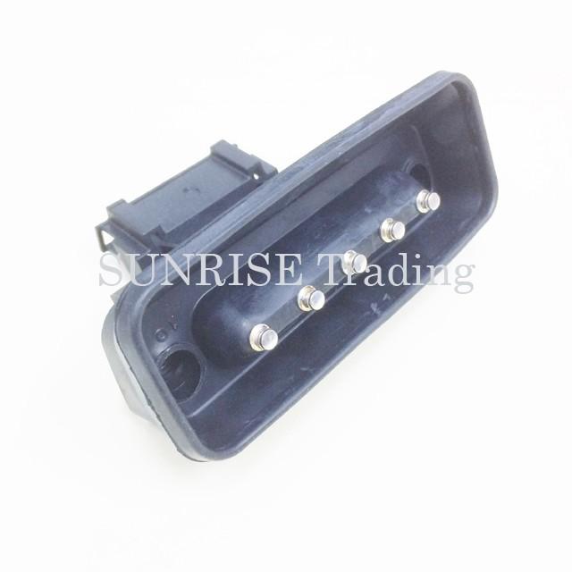 メルセデスベンツ W639 コンタクトプレート スライドドア 純正 : サンライズトレーディング - 通販 - Yahoo!ショッピング