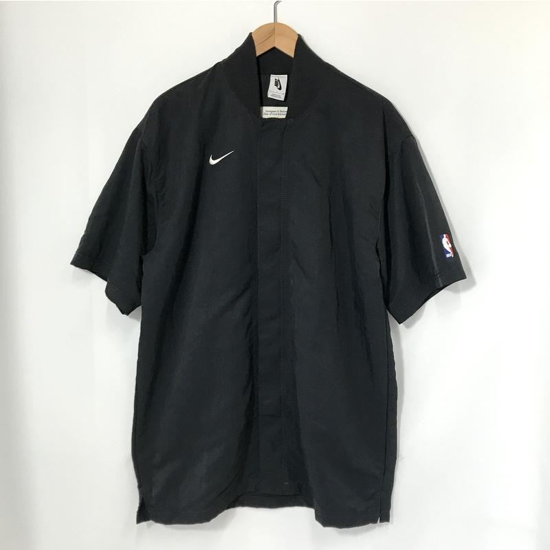 NIKE × FEAR OF GOD 半袖 ナイロンジャケット CU4686-010 ウォームアップトップ ロゴ カジュアル 古着 メンズ Sサイズ ブラック ナイキ アウター A13731 ...
