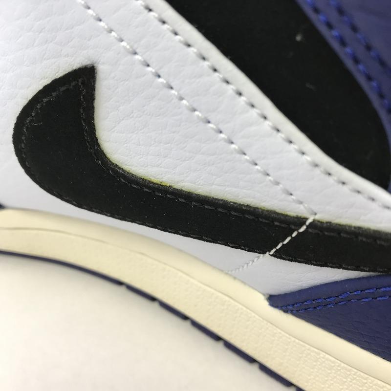 NIKE スニーカー AIR JORDAN 1 852542-400 箱付 タグ付 エア NIKE スニーカー AIR JORDAN 1 852542-400 箱付 タグ付 エア