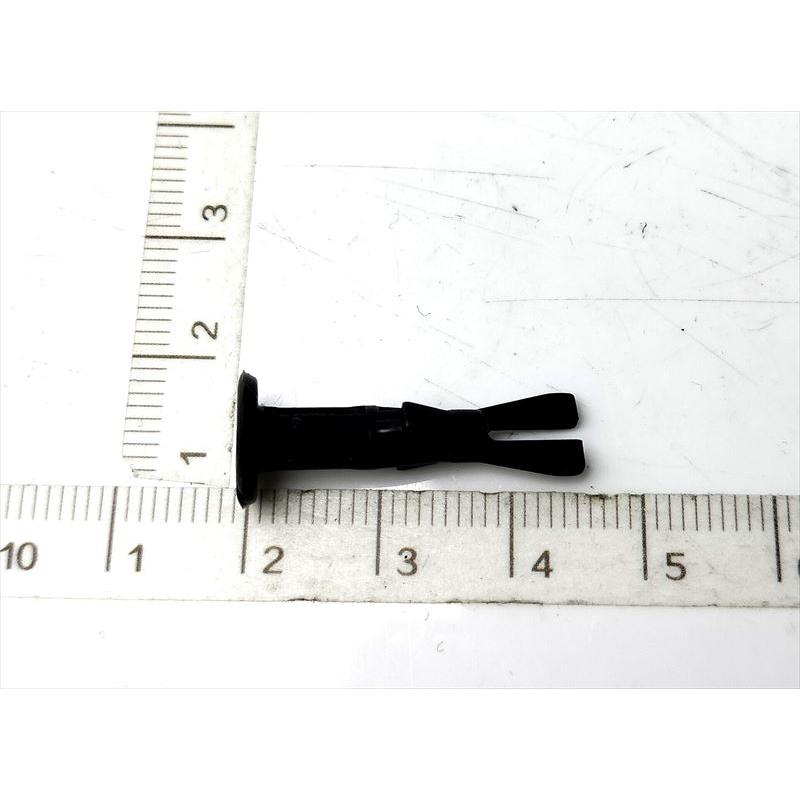 ピンホールドクリップのみ 47749-50090 クラウン ハイブリッド用 トヨタ純正部品 : スズキモータース dop-net - 通販 ...