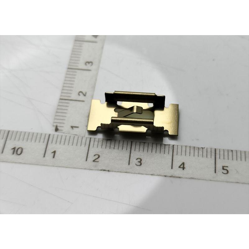 ルーフドリップサイドフィニッシュモールディングクリップのみ 75561-52040 ベルタ用 トヨタ純正部品 : crcl104-1 ...