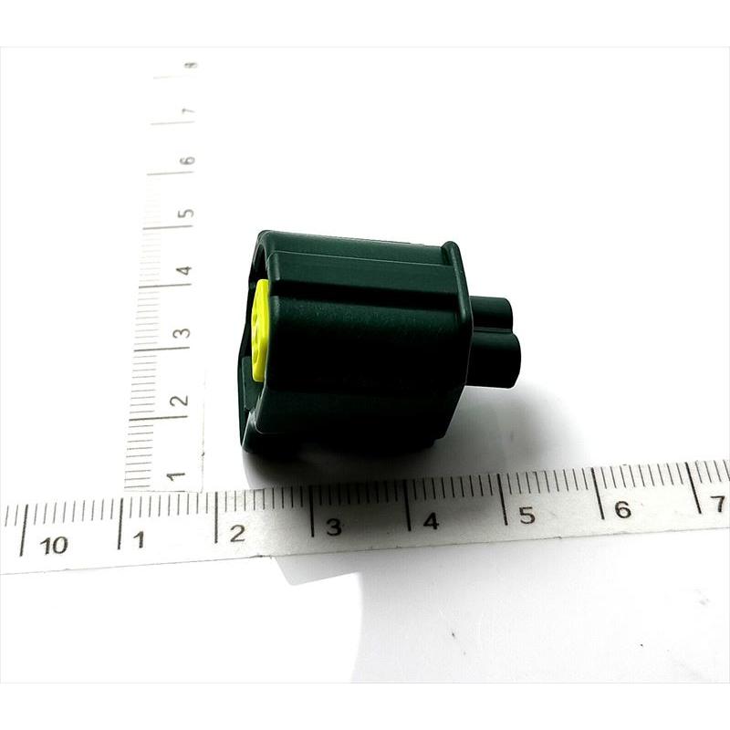 プロボックス用 コネクターのハウジングのみ 9098010737 DBE-NCP160V トヨタ純正部品 : klrm83181 : スズキ ...