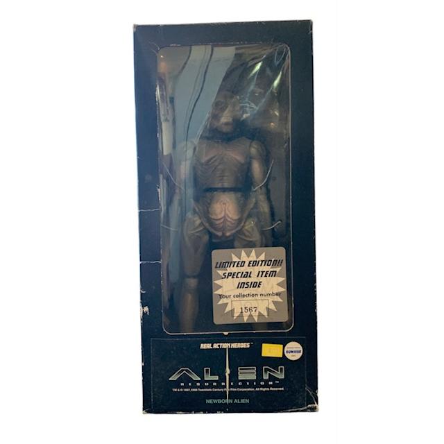 NEWBORN ALIEN エイリアン 限定版 スペシャルエディション アイテム入り コレクションNo.1567 リアルアクションヒーロー ...