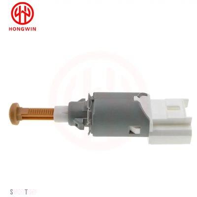 日産 8200168238 ブレーキランプスイッチ/ストップバックランプスイッチ ルノー クリオ カンガ― メガーヌ ボクスホール モヴァノ ...