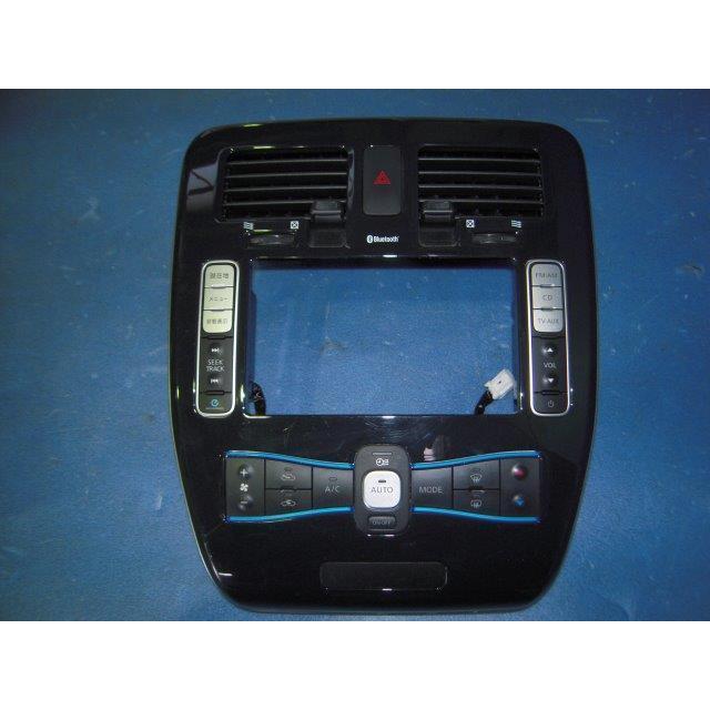 リーフ ZAA-ZE0 カーナビゲーション ナビ 25915-3NC0A QY-7204N-A : 株式会社SYパーツ部門 - 通販 - Yahoo!ショッピング