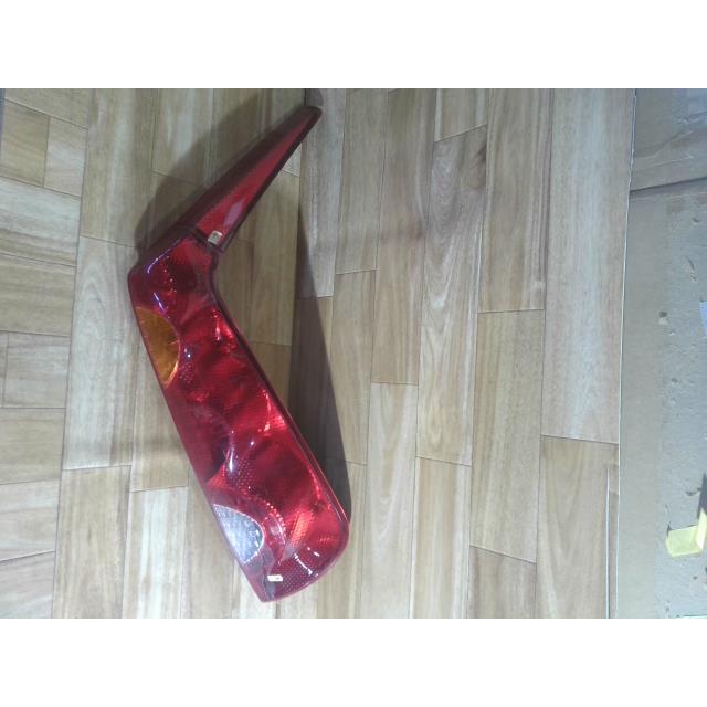 ノート DBA-E11 右テールランプ G 220-63780 : 株式会社SYパーツ部門 - 通販 - Yahoo!ショッピング