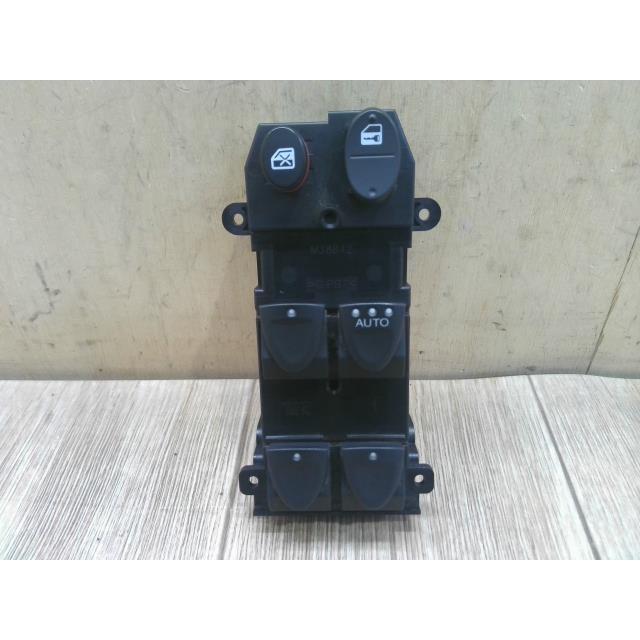 ストリーム DBA-RN6 パワーウインドウスイッチ RSZ R18A NH624P 35750-SMA-003 : 株式会社SYパーツ部門 ...