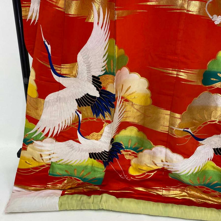 色打掛 正絹 鶴 刺繍 金 赤 打掛 花嫁衣裳 婚礼 リサイクル 中古 ブライダル ウエディング 着物 2634 :26340109:祥美苑ハートランド - 通販 - Yahoo!ショッピング