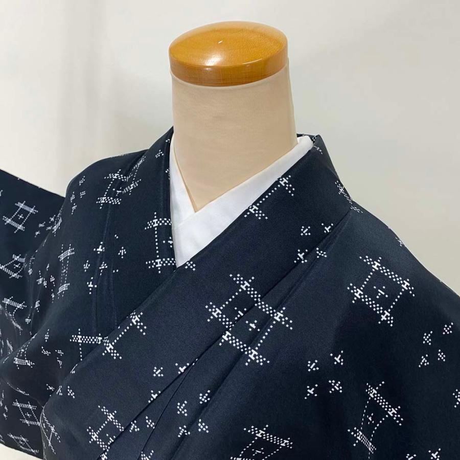 小紋 洗える着物 裄68cm 身丈167cm 花柄 袷 お洒落着 普段着 ポリエステル 黒 美品 L サイズ 3656 : 祥美苑ハートランド - 通販 - Yahoo!ショッピング