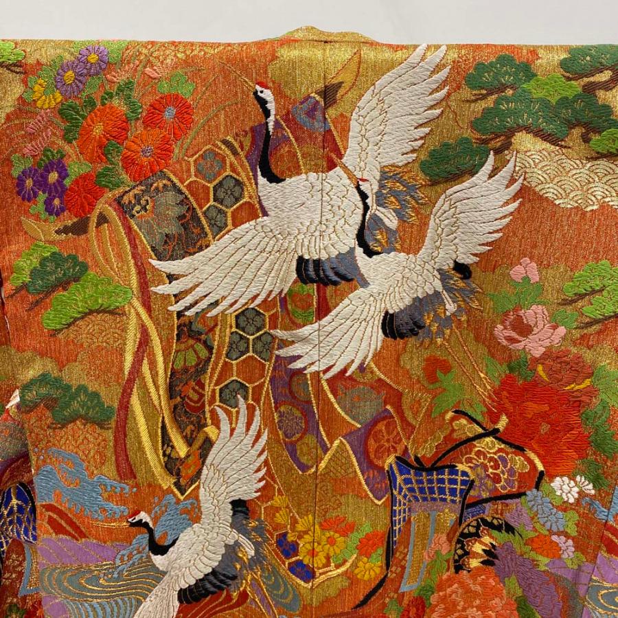色打掛 正絹 鶴 刺繍 金 赤 打掛 Mサイズ 裄64.5 花嫁衣裳 婚礼 リサイクル 中古 ブライダル ウエディング 着物 3993 : 祥美苑ハートランド - 通販 - Yahoo!ショッピング