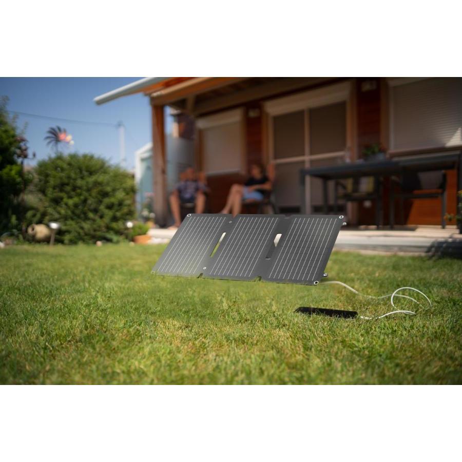 【在庫有・即納】Bigblue ソーラーパネル 30W SP30 充電 バッテリー 停電 ソーラーチャージャー 太陽光発電 太陽光パネル 急速充電 節電 ETFE 防災グッズ ...