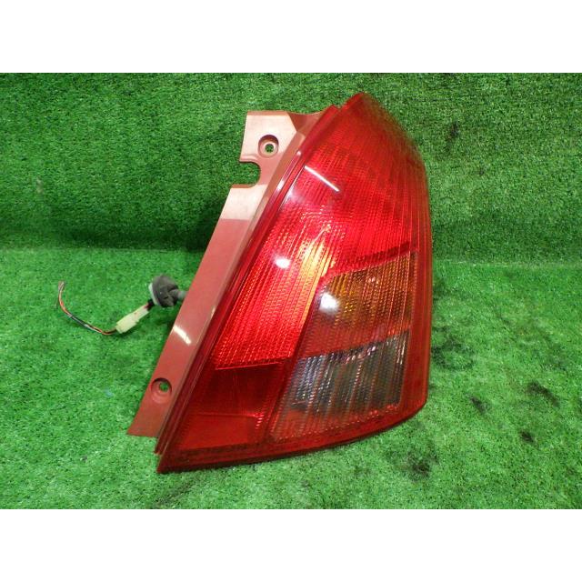 スイフト DBA-ZD11S 右テールランプ/テールライト XG 4WD ZCW スタンレー P4476 35650-63J00 : 鈴木商会 ...