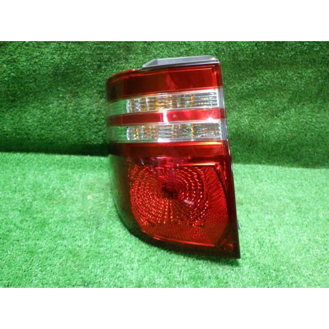 アルファード DBA-ANH15W 左テールランプ/テールライト G AX Lエディション4WD 8人 042 コイト 58-18 81560-58040 : 鈴木商会ヤフーショッピング店 ...