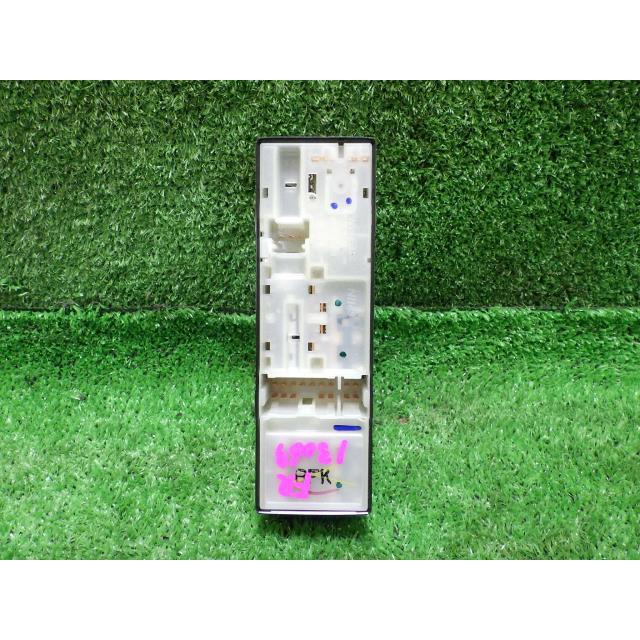 eKワゴン DBA-B11W パワーウインドウスイッチ Gセーフティパッケージ 4WD W13 8608A252 : 鈴木商会ヤフーショッピング店 - 通販 - Yahoo!ショッピング