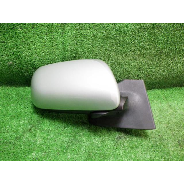 ヴィッツ CBA-NCP95 右サイドミラー/ドアミラー U 4WD 1E7 87910-52630 : 鈴木商会ELVストア - 通販 ...