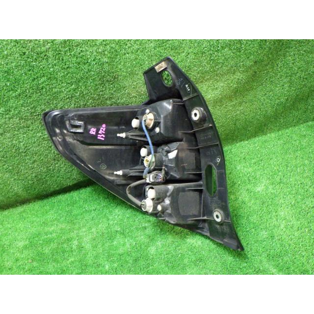 フォレスター DBA-SH5 右テールランプ/テールライト 2.0XS 4WD 37J コイト 220-20046,220-20048 84912SC140 : 鈴木商会ELVストア - 通販 ...