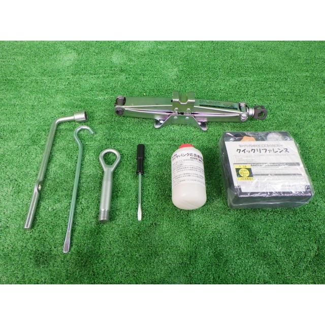 フィット DBA-GK4 車載工具 13G 4WD NH578 : 鈴木商会ヤフーショッピング店 - 通販 - Yahoo!ショッピング