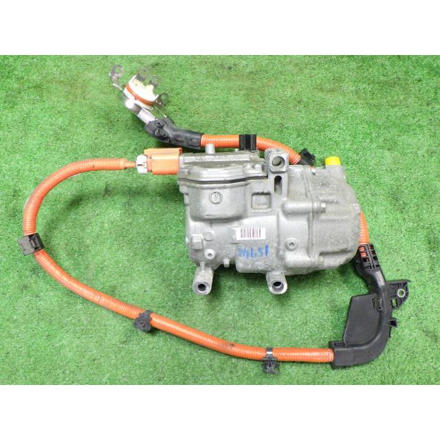 プリウス DAA-ZVW30 エアコンコンプレッサー L 1F7 デンソー ES14C,042200-0212 88370-47030 ...