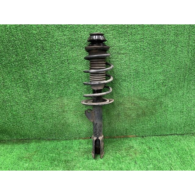 ヴィッツ DBA-NSP135 左フロントストラット ジュエラ 4WD 3S7 48520-52500 : 鈴木商会ヤフーショッピング店 - 通販 - Yahoo!ショッピング