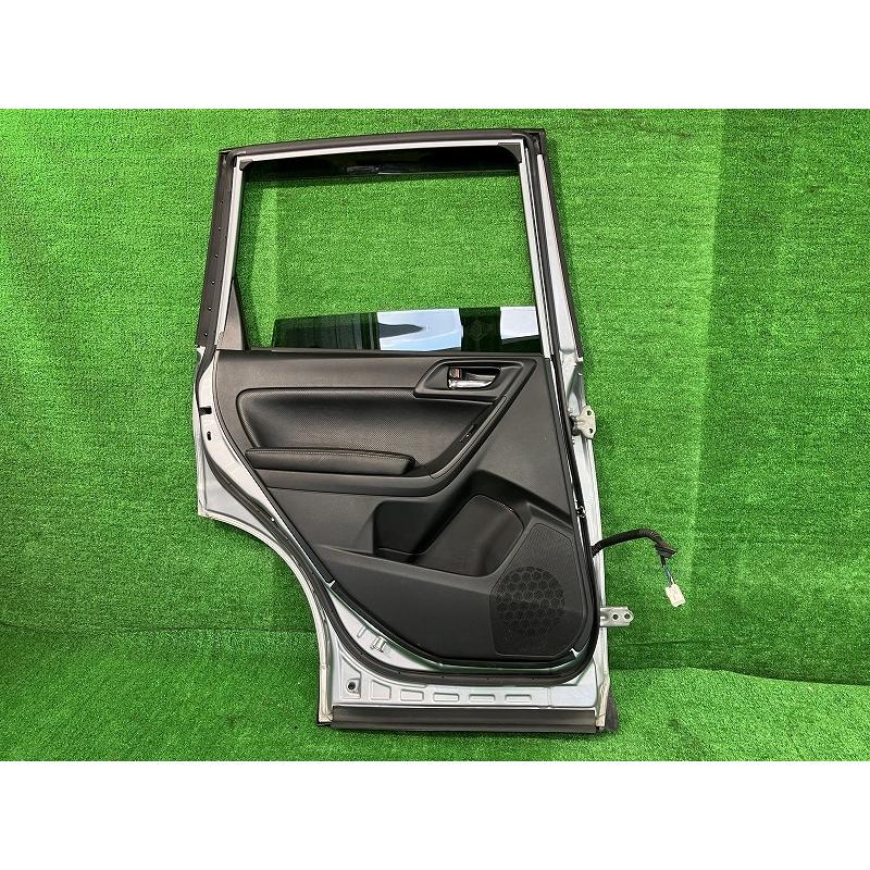 SUBARU フォレスター SJG 左リアドア 2.0XT アイサイト 4WD セントラル M263 60409SG0119P G1U : 鈴木商会ELVストア - 通販 - Yahoo!ショッピング