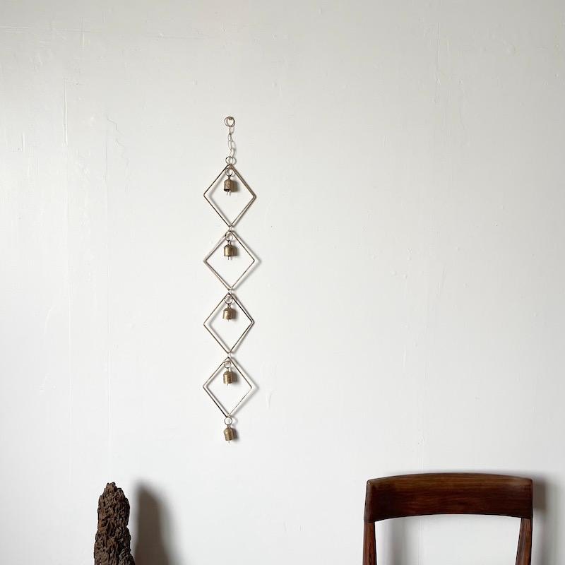 Madam Stoltz ウォールデコ チャイム 鈴 ドアベル w14xh91cm : ms14 : TEL onlinterior - 通販 - Yahoo!ショッピング