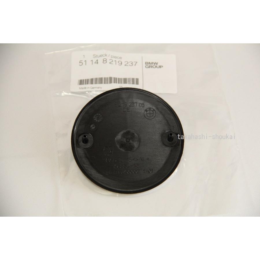 BMW BMW純正品 リアエンブレム（φ74mm）＋取付グロメット 品番：51148219237 3シリーズ F30 F31 F80 E90 ...
