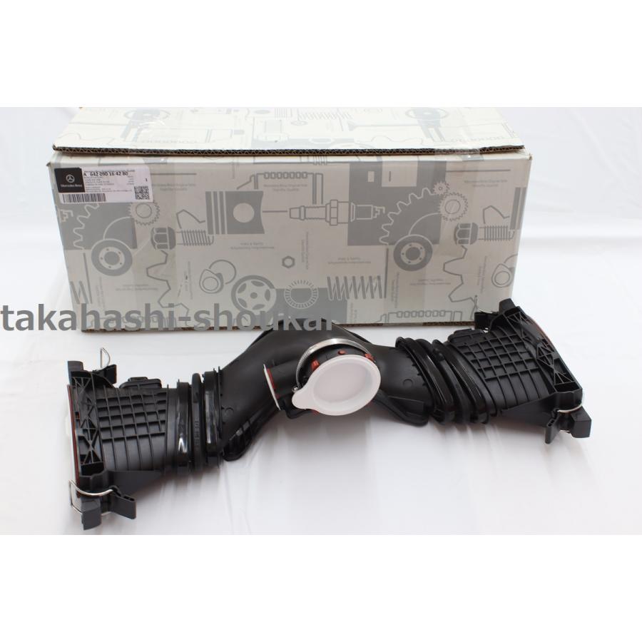 本国取寄納期4週間 特別価格 新品 ベンツ純正 M642 エアマスセンサー(インテークパイプ) A642090164280 ...