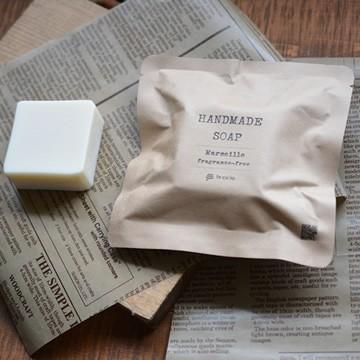 マルセイユ石けん・無香料80g【ゆうパケOK】 : 703102 : tecoloてころ ヤフー店 - 通販 - Yahoo!ショッピング